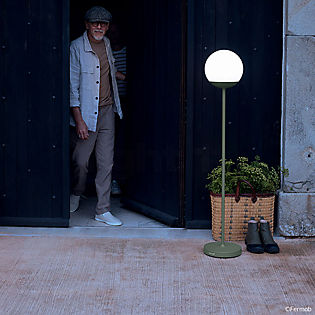 Mooon! von Fermob: Leuchten & Lampen kaufen bei light11.de