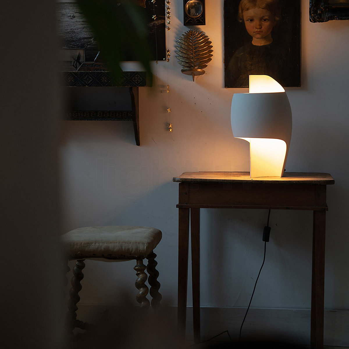 Llampe Leuchtet Trotz Gengend L