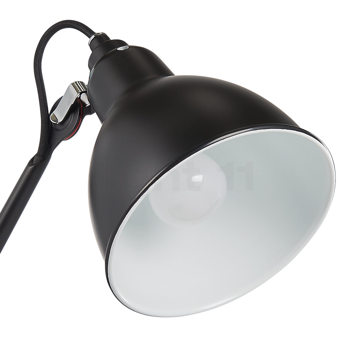 DCW Lampe Gras No 222 Applique noire en vente sur light11.fr