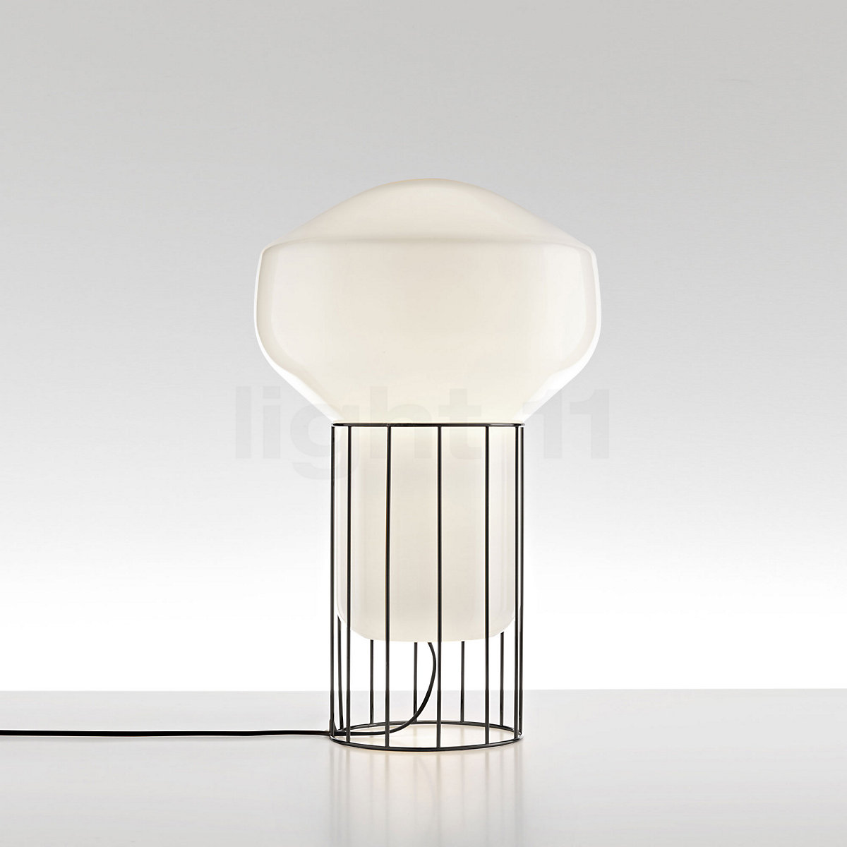 Buy Fabbian Aérostat Table lamp at light11.eu