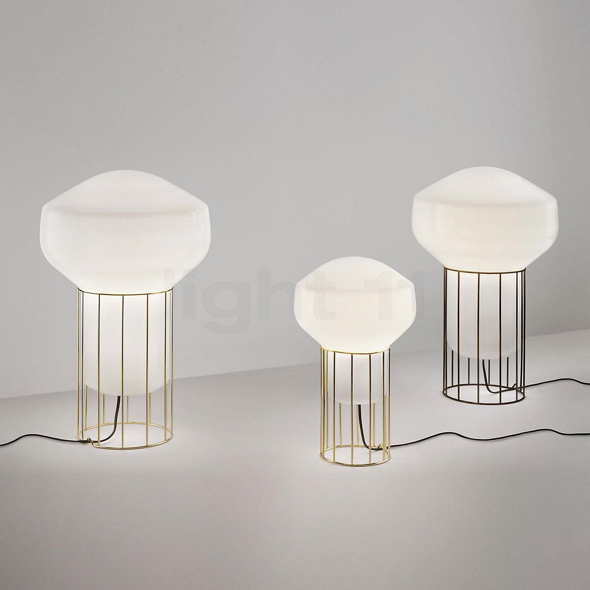 Buy Fabbian Aérostat Table lamp at light11.eu