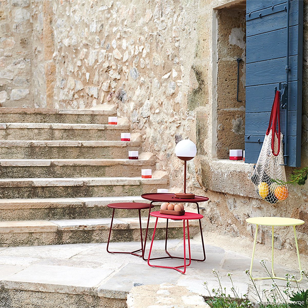 Fermob Mooon! Lampe de table LED en vente sur light11.fr