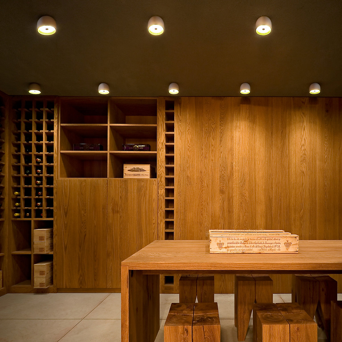 Flos Wan wall-/ceiling ligh buy at light11.eu