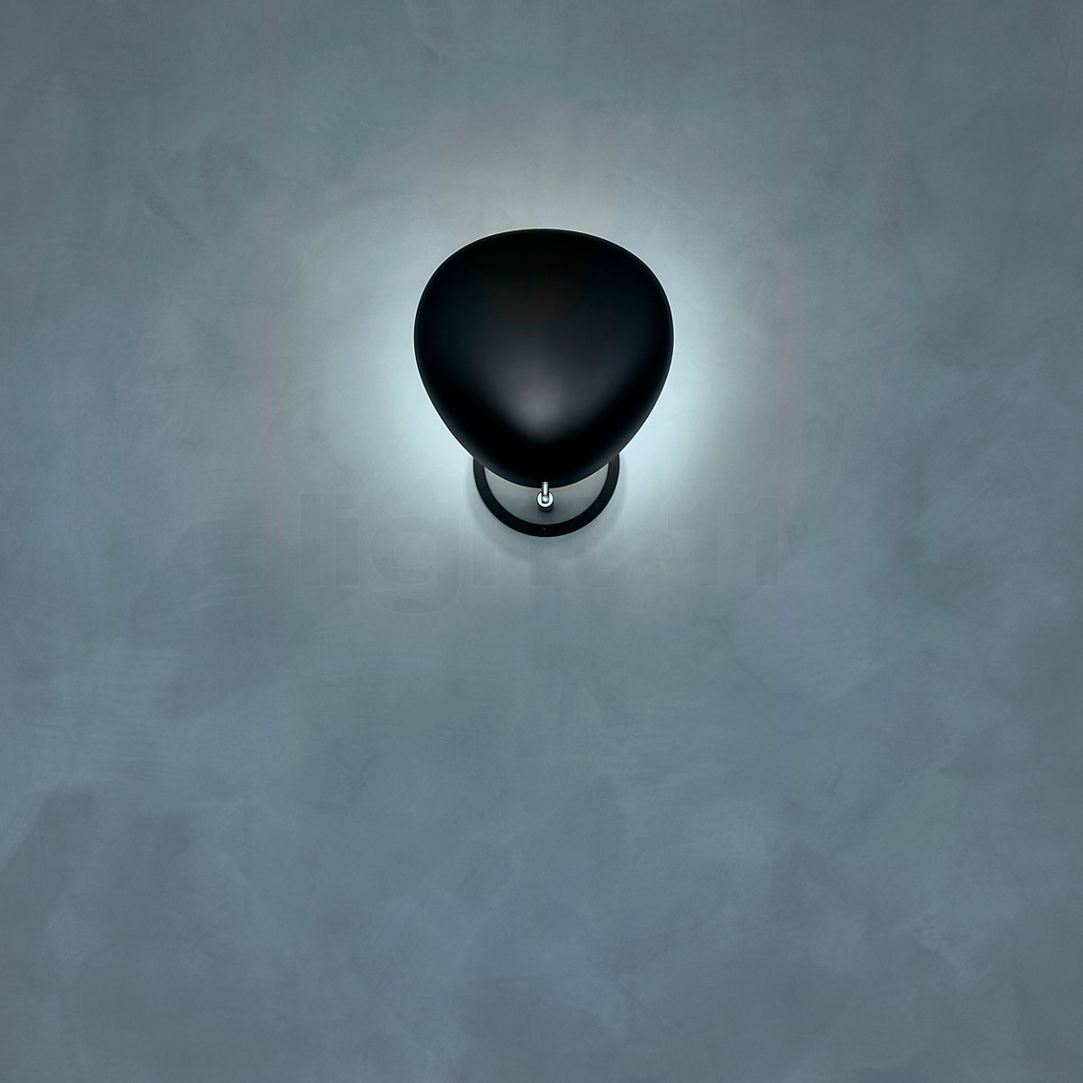 Gubi Cobra Wall light at light11.eu