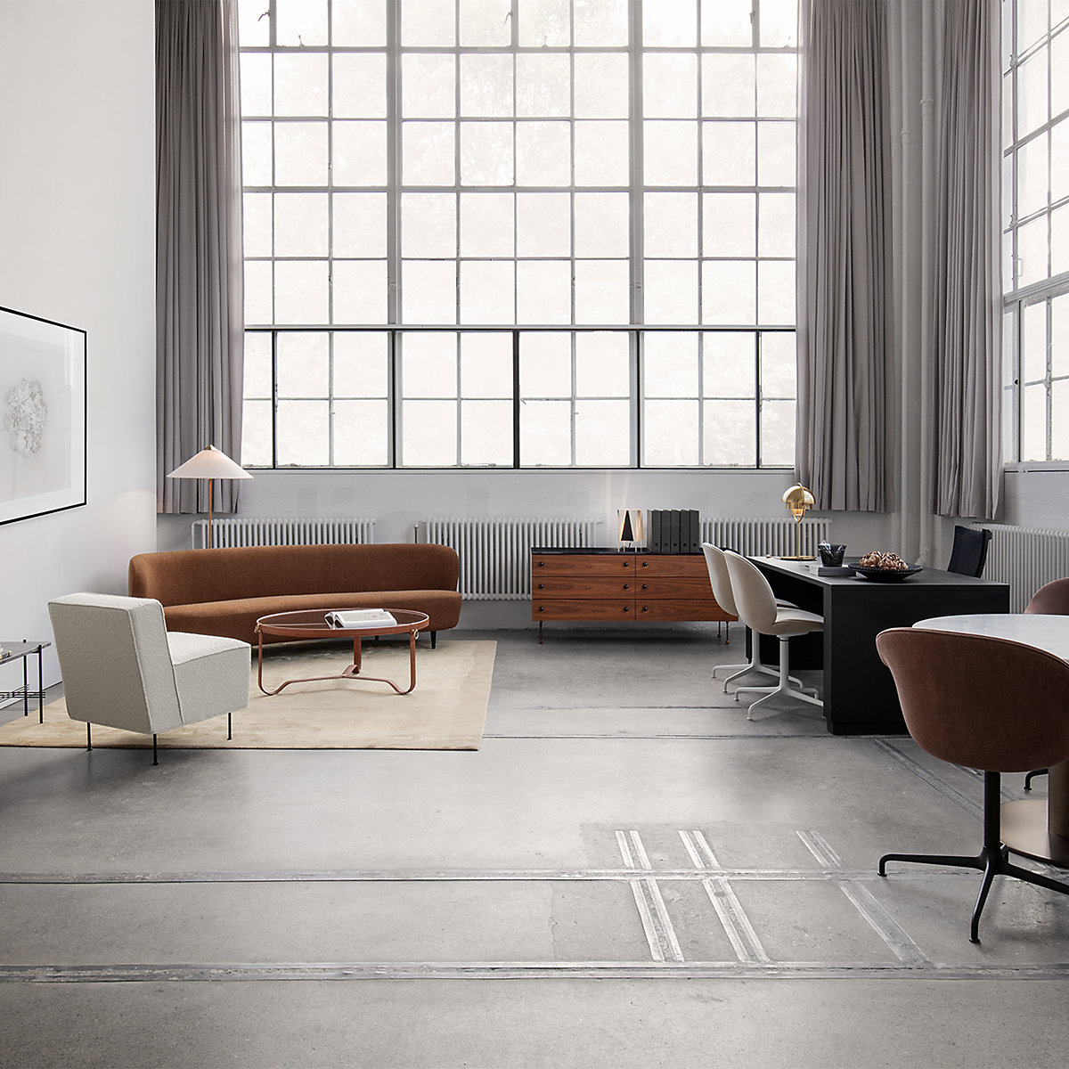 Buy Gubi Multi-Lite Table lamp at light11.eu