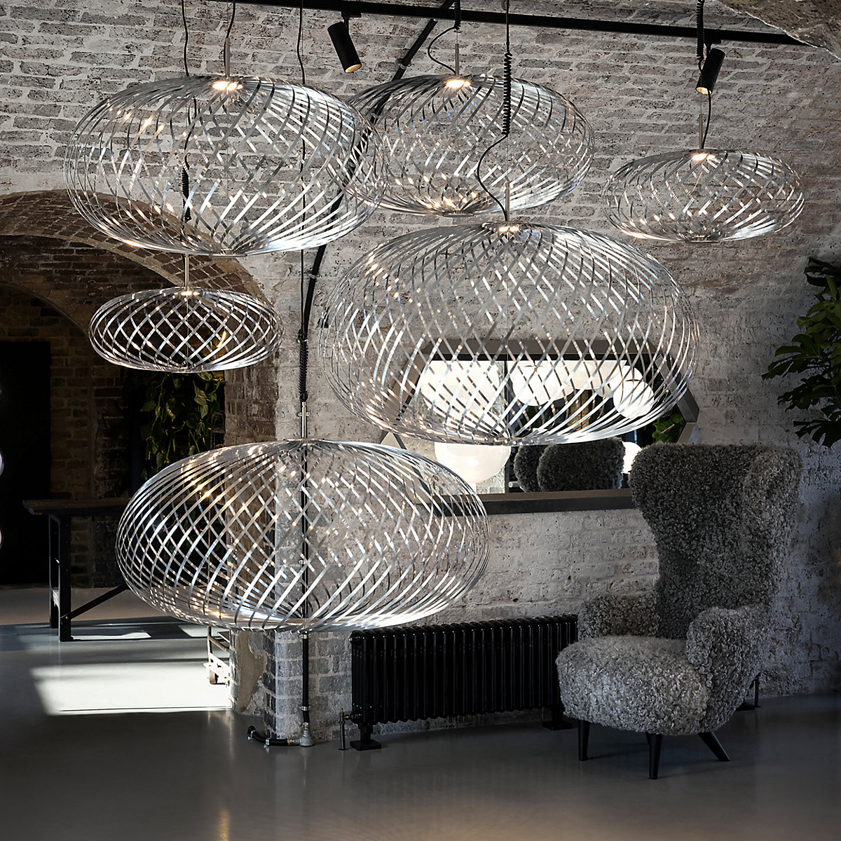 Tom Dixon Spring Suspension LED en vente sur light11.fr
